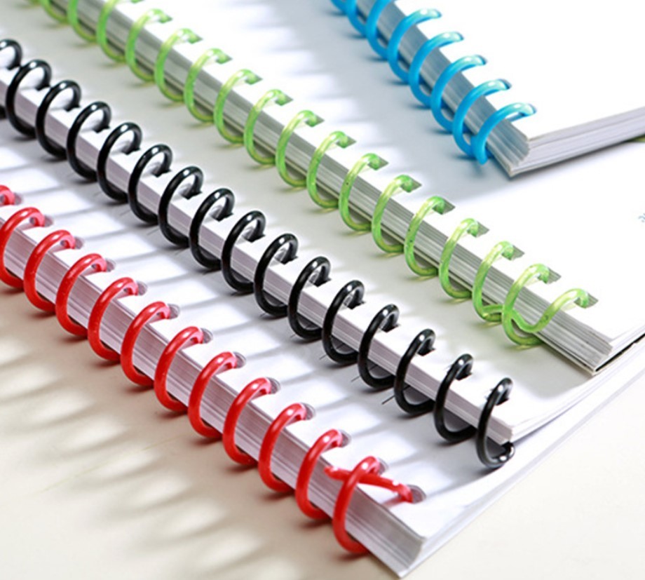 Single Coil PVC Plastic Spiral Binding Ring 1-1 / 8 `` Untuk Dokumen Kantor